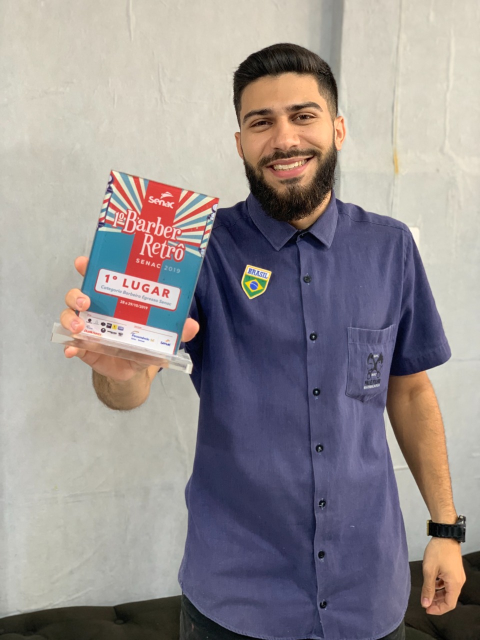 Leon Victor: de jovem aprendiz a empresário no ramo de beleza masculina